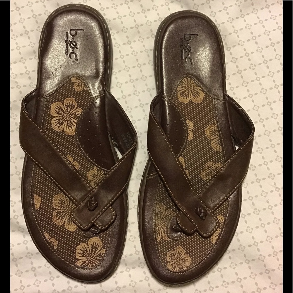 Womens Born Concept Sandals/Flip Flops - Size 10 - Gem